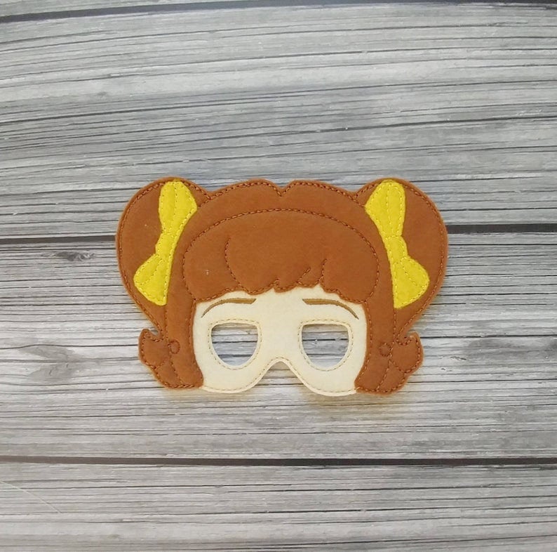 Gabby Gabby Girl Felt Play Mask | DeBoop Shop